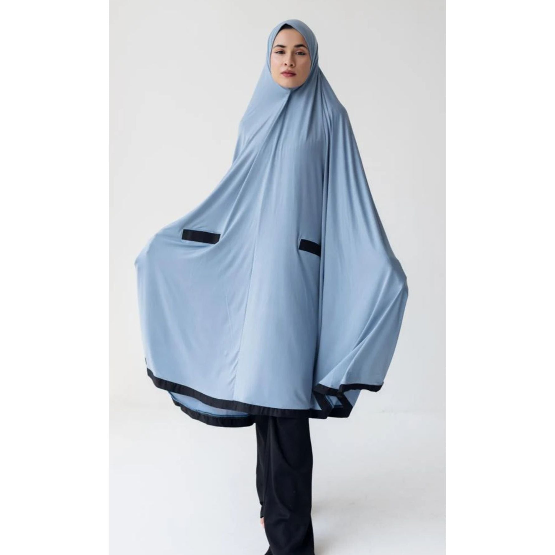 Burqas & Abayas – SUHAYLA